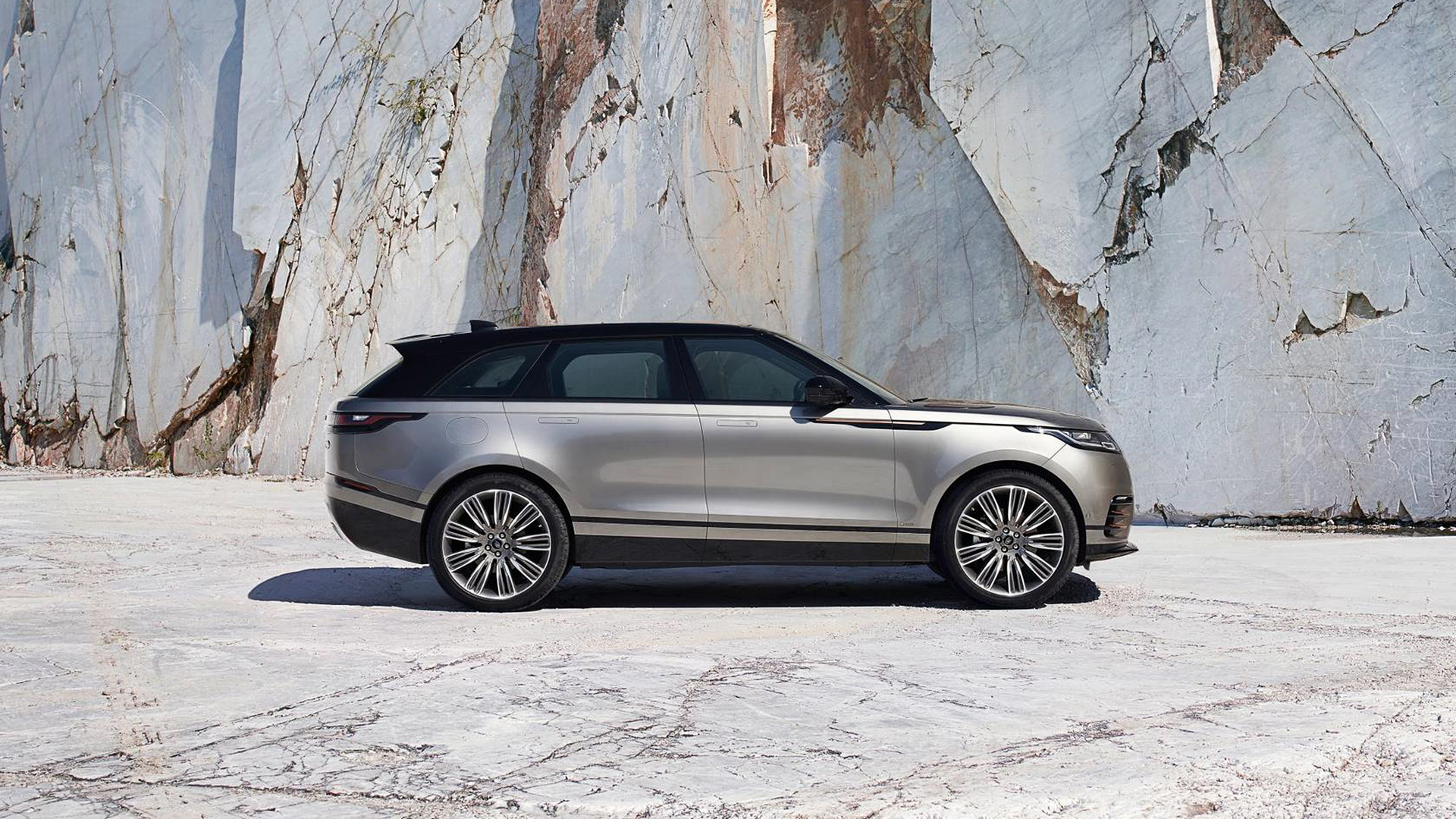 Range Rover Velar : prix, photos, fiche technique - OTOCARS