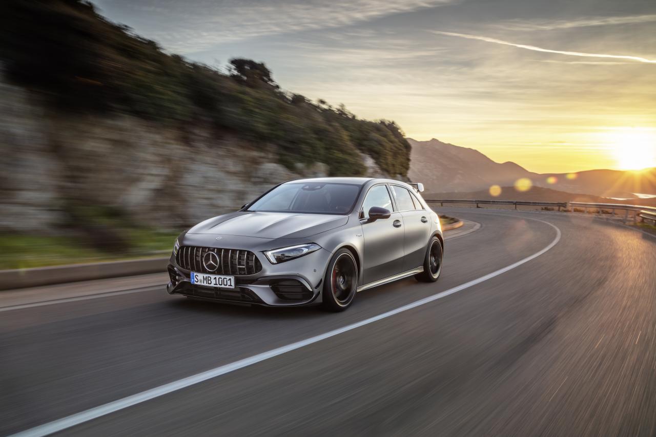 MERCEDES AMG CLASSE A 45 S ET CLA 45 S LES COMPACTES AMG PLUS SPORT mercedes-amg-classe-a-45-s-et-cla-45-s-les-compactes-amg-plus-sport
